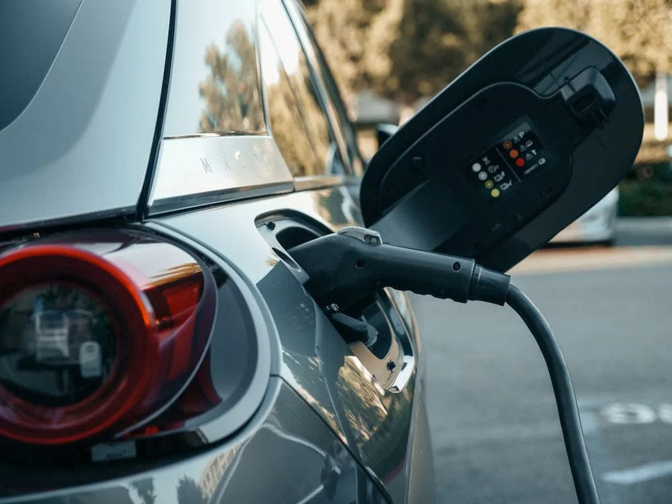 How To Unplug Your EV Charger The Right Way – OrionMotorTech