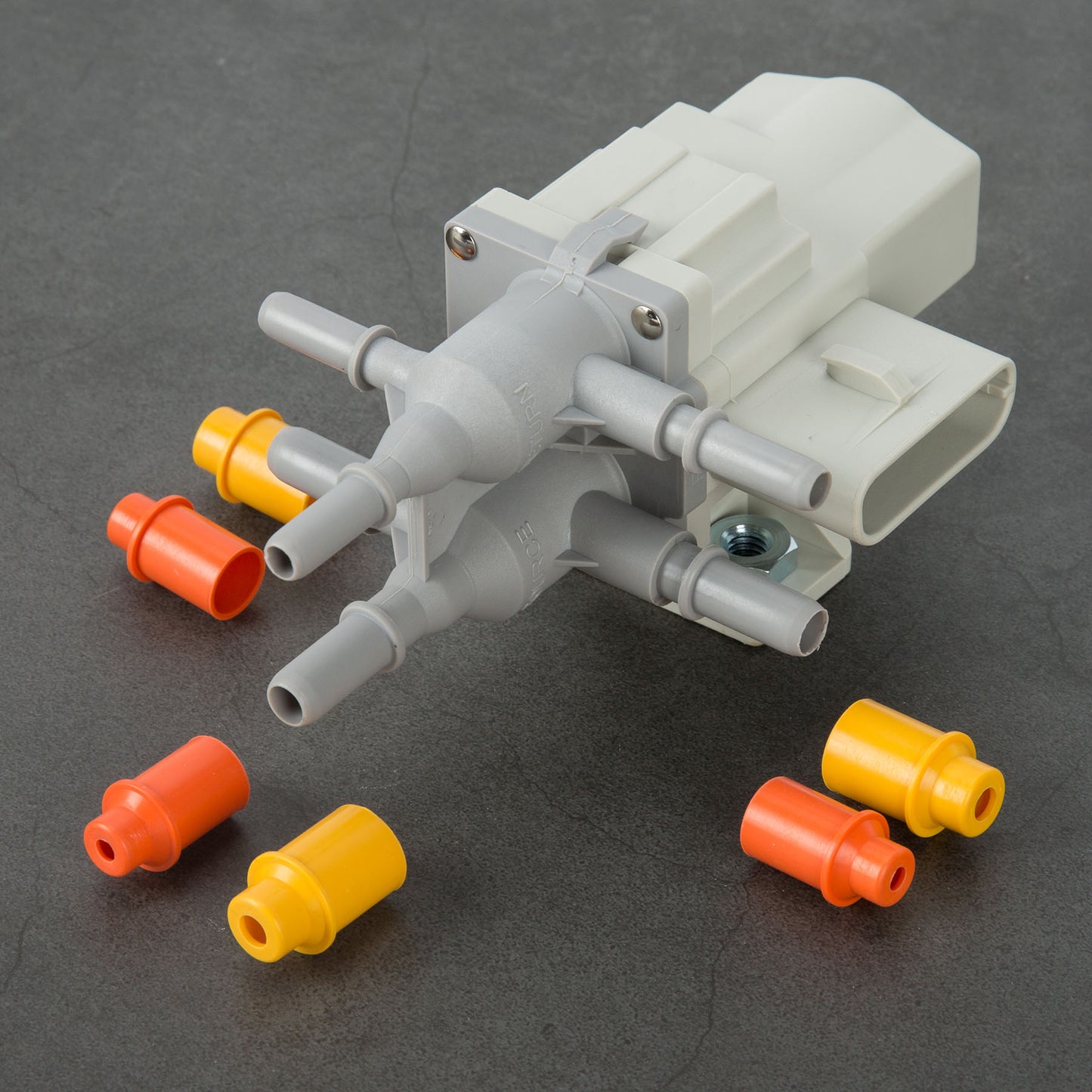 Fuel Tank Selector Valve Assembly for Ford Super Duty Trucks ...